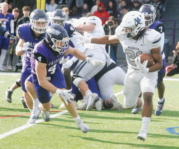 Mount Union denies Marietta’s upset bid, 28-21 | News, Sports, Jobs ...